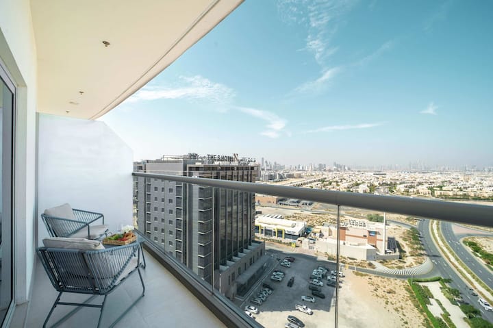 Spacious Studio In Al Barsha South - Sleeps 3! - Dubai