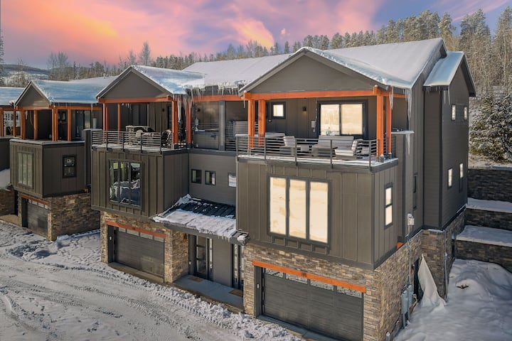 Luxury Villa 155 I Hottub I Discounted Attractions - 윈터파크