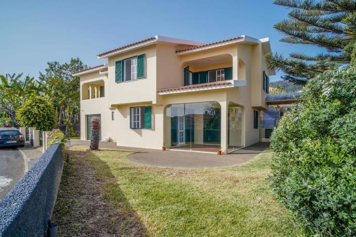 Villa Teresinha - Madeira