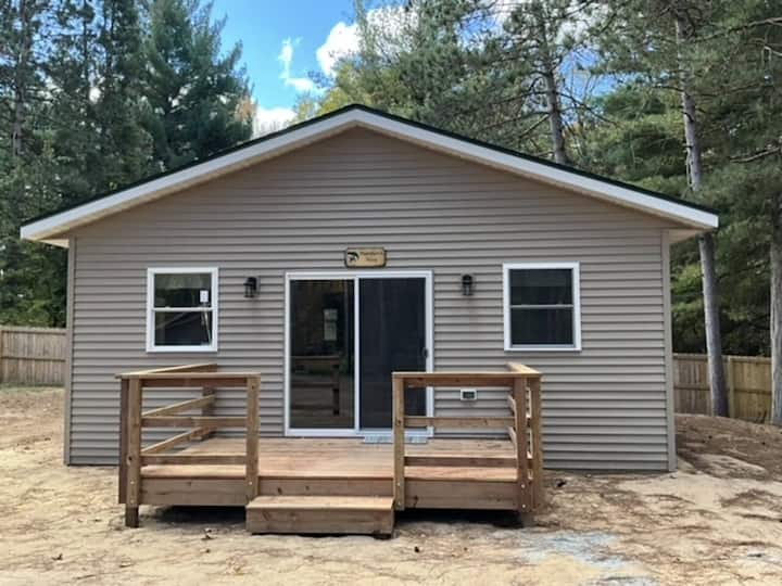 Northern Way Cabin - Portage, WI