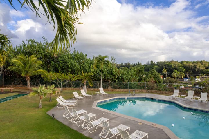 Nāwiliwili Harbor View Hideaway - Kauai, HI