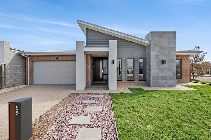 Enjoy Coastal Bliss The Ideal Family Home - Ocean Grove