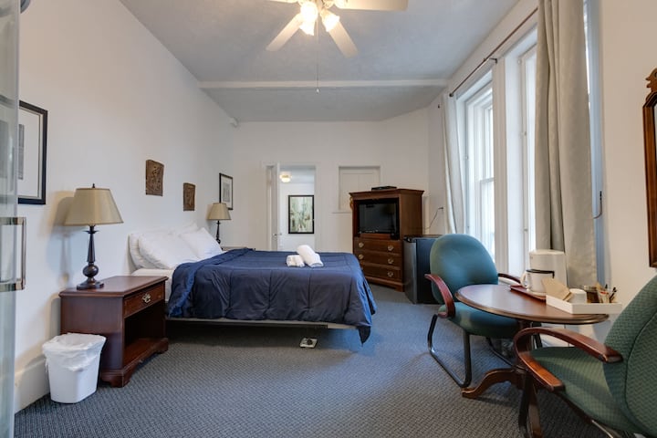 M11 | Le Cavalier - Vintage 1 Bed In Old Québec-d - Quebec