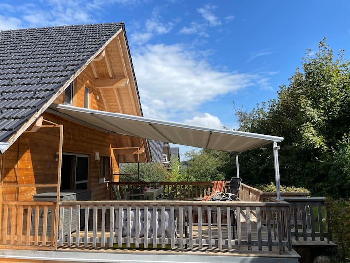 Ferienhaus Kleeblatt Im Chiemgau 175m², Terrasse - ルーポルディング