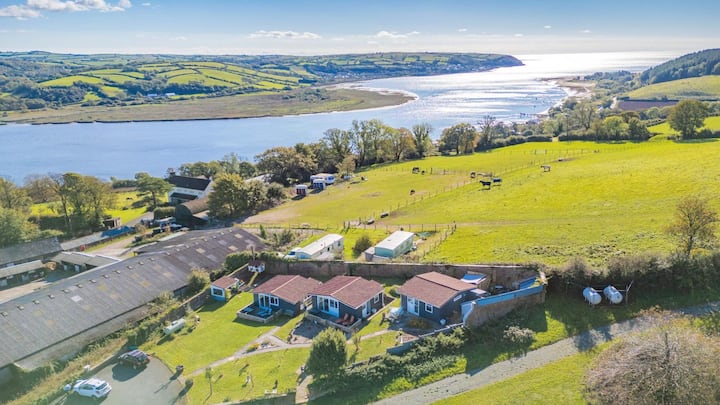 2 Bed In Llangain (Oc-b30186) - Laugharne