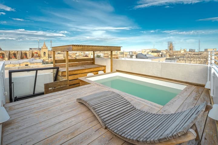 Modern Oasis Near Mdina With Rooftop Pool & View - Malte