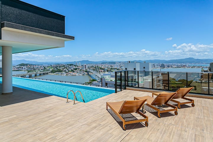 Sea View | Me2 Benefits | Foodhall #Ttv701 - Florianópolis