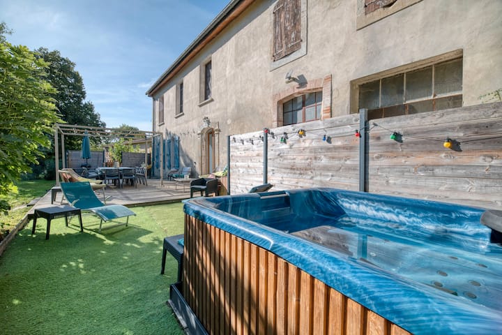 Maison Avec Piscine Et Jacuzzi - Revel