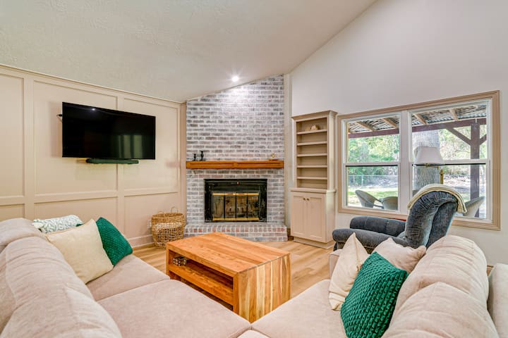 4 Mi To Texas A&m! Cozy Home Away From Home - College Station, TX