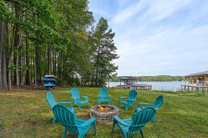 5br Lakefront Lake Anna|dock|deck|pet Friendly - Lake Anna, VA