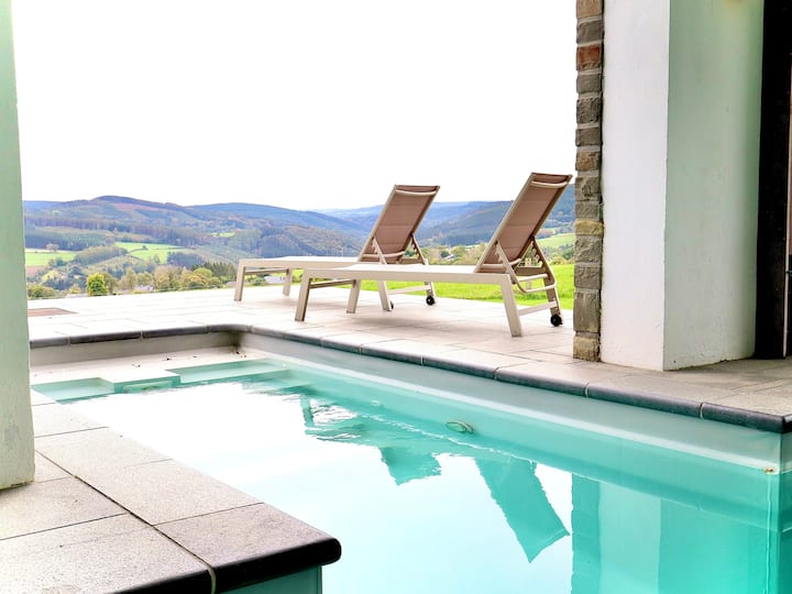 Gite De Luxe En Ardenne Avec Piscine Et Sauna - Stoumont
