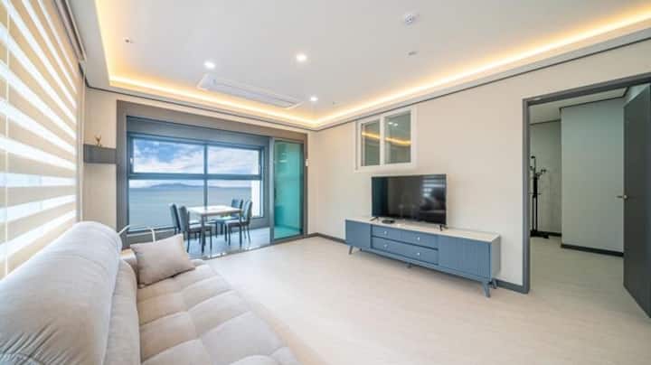 물놀이 즐길 수 있는 객실, [주중한정 특가/랜덤배정] 개별풀(기준3/최대4) - Ansan-si