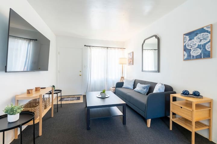 Cute Pacific Beach Unit! Walk To The Beach! - Midway District - San Diego