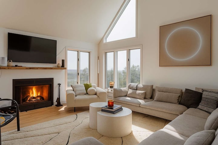 Casa Manzara: Mountain Top Views, Pool + Hot Tub - Washington Heights, NY