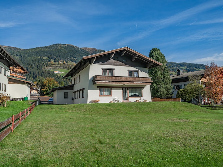 Maison Rustique Avec à Neukirchen - Krimml