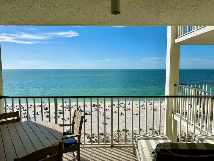 Remodeled Beachfront Condo | Best Sunsets In Fl! - Marco Island, FL