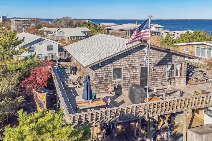 Davis Park Fire Island 5br /2 Bath Ac Waterviews - Patchogue, NY