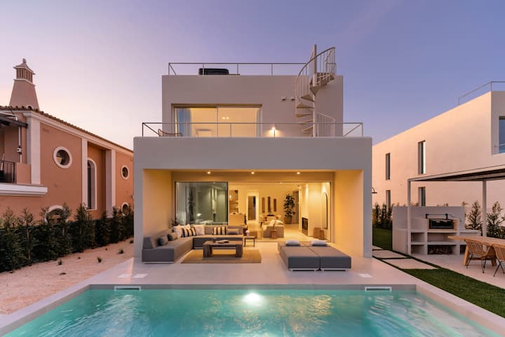 Modern Sea View Villa, Heated Pool,rooftop Jacuzzi - Faro District