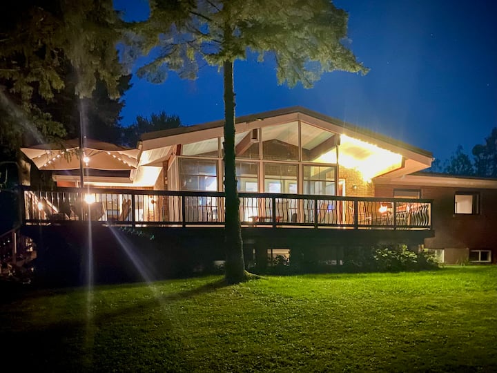 Wraight Escape-waterfront Manitouwabing-5 Bedroom - Parry Sound
