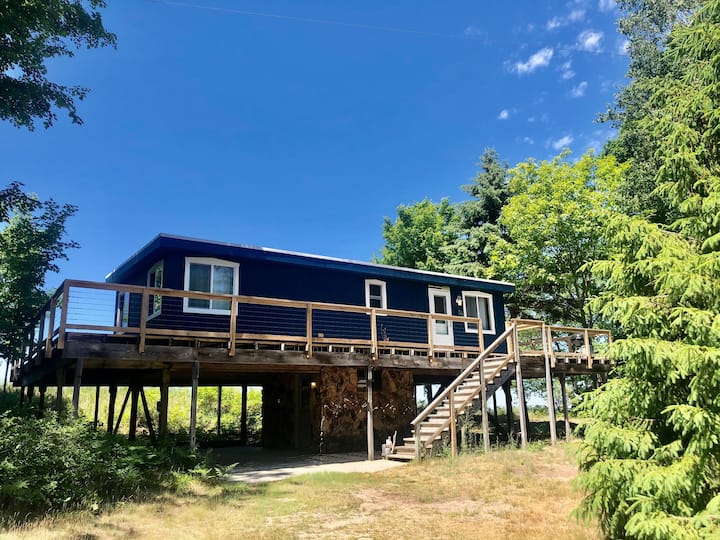 Cottage On Lk Michigan Near Arcadia. Sandy Beach. - Bear Lake, MI