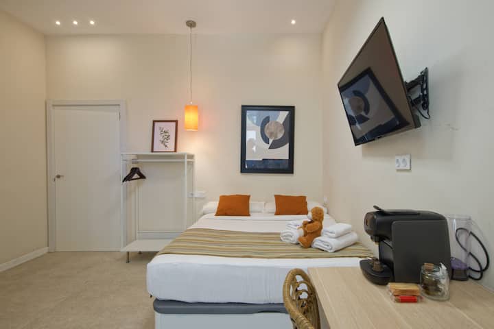 Campoamor E1 - Estudio Acogedor - Valencia