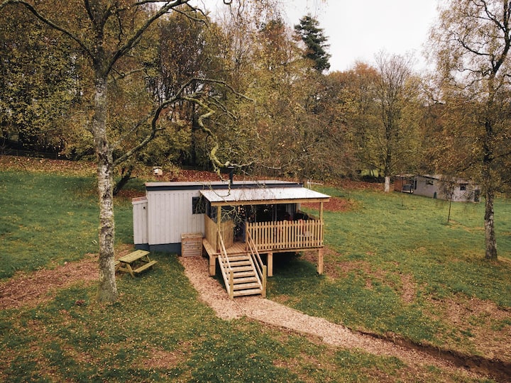 Close To Nature Owls Nest Under Cover Jacuzzi - South Molton
