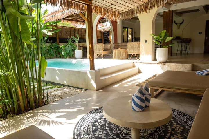 Dilaw Villa Avec Piscine Privée - El Nido