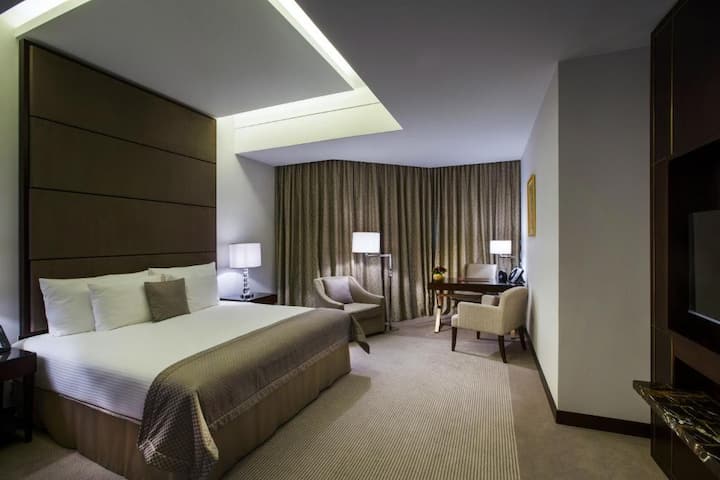 Studio Apartment Near Observation Deck At 300 - Abu Dhabi