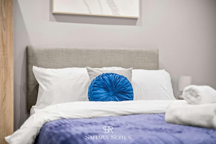 Upto 20%off | Spacious 5br Home | Free Parking - Berkshire