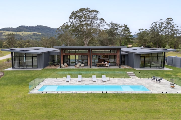 Chris' - Designer Masterpiece In Kangaroo Valley - Kangaroo Valley