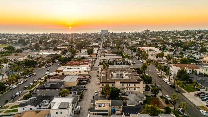 Rooftop Tri-level Home In Pb - Mission Beach - San Diego