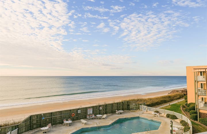 "Endless Summer" -Oceanfront Relaxation | Balcony - Sneads Ferry, NC