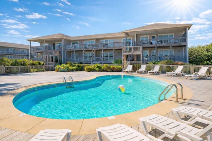 Into The Mystic - Oceanside Condo, Pool, Tennis - Corolla, NC