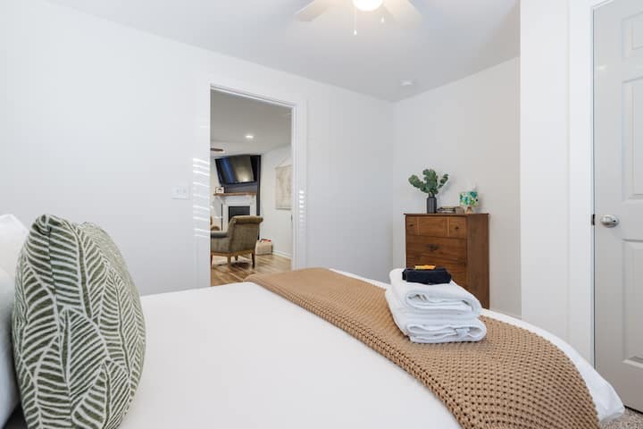 Nomads Nest - Greenville, SC