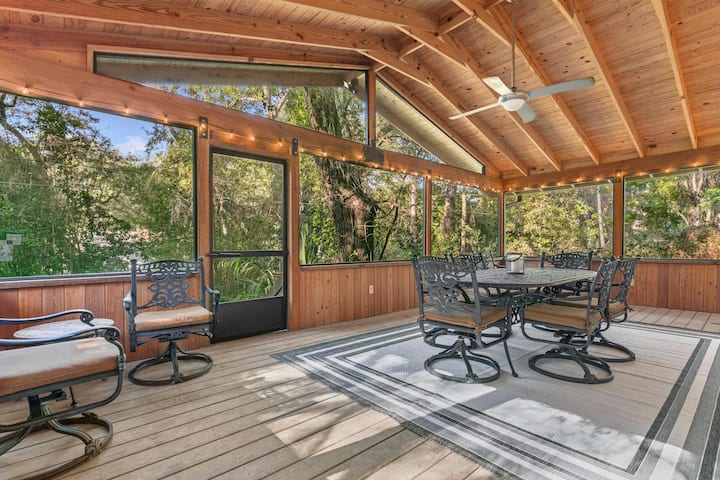 Spacious 4br Home Near Uf - Perfect For Families - Gainesville, FL