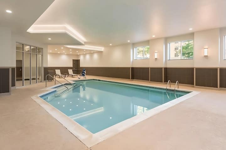 3 Pet-friendly Accommodations W/ Free Breakfast! - Greenville, SC