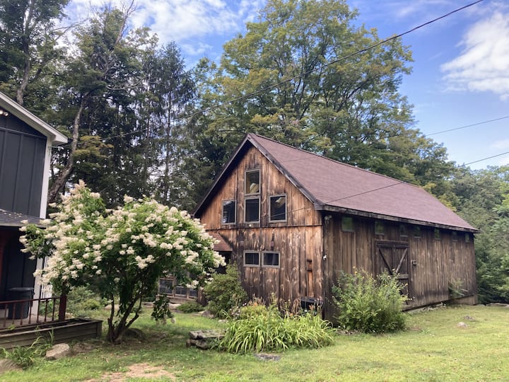 A Writer's Retreat At The Barn - The Berkshires