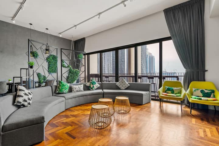 12 Mins Walk To Klcc, City View Balcony: Mews#2 - Kuala Lumpur