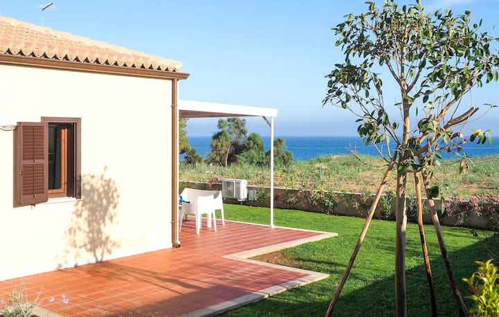 Gorgeous Home In Marina Di Modica - Pozzallo