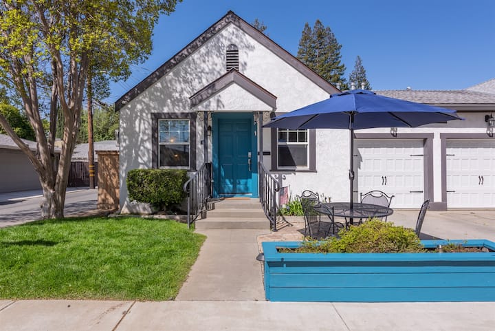 French Oak | 2 Blocks To Downtown | Dogs Welcome! - Lodi, CA