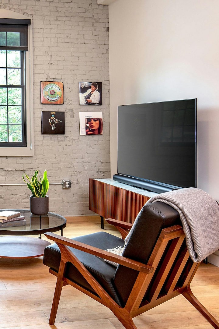 Modern Style & Perks Galore - Portland, ME