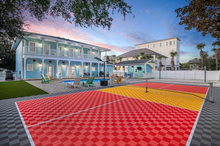 Pickleball & Private Pool | Private Beach Access - Miramar Beach, FL