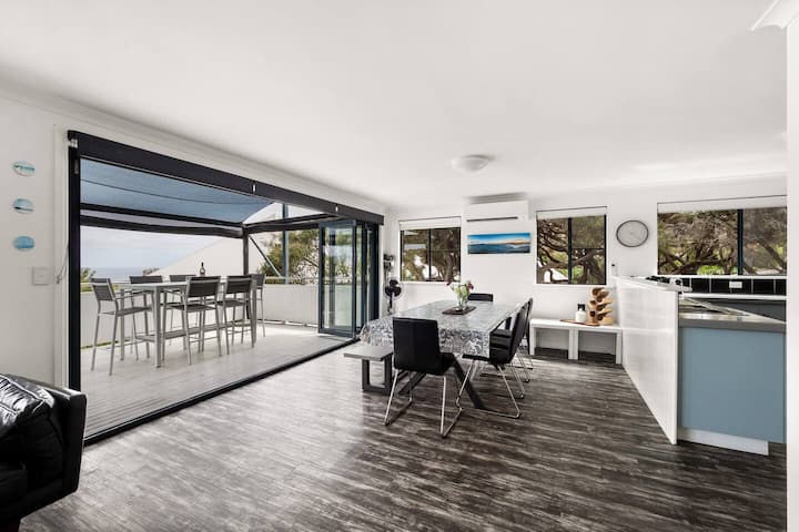 Surfers Paradise—oceanview Garden Beach House - Yallingup