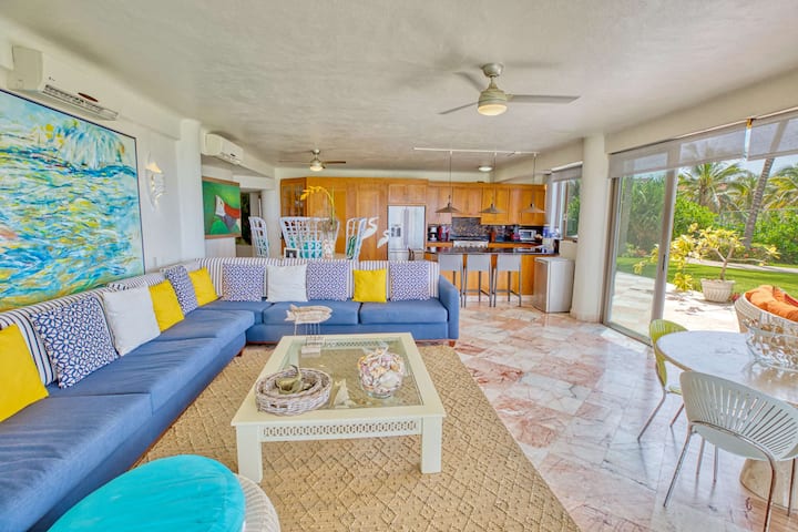Beautiful Beachfront Condo | 2 Br & Studio - Bucerías