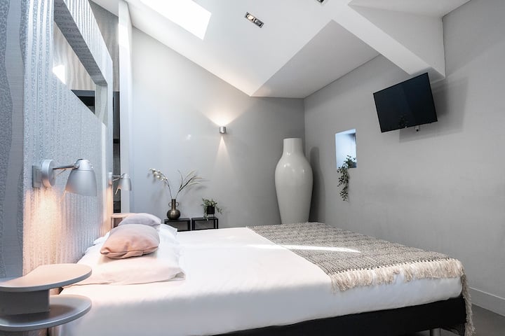 Chambre Moderne Et Confortable à Oss - Oss