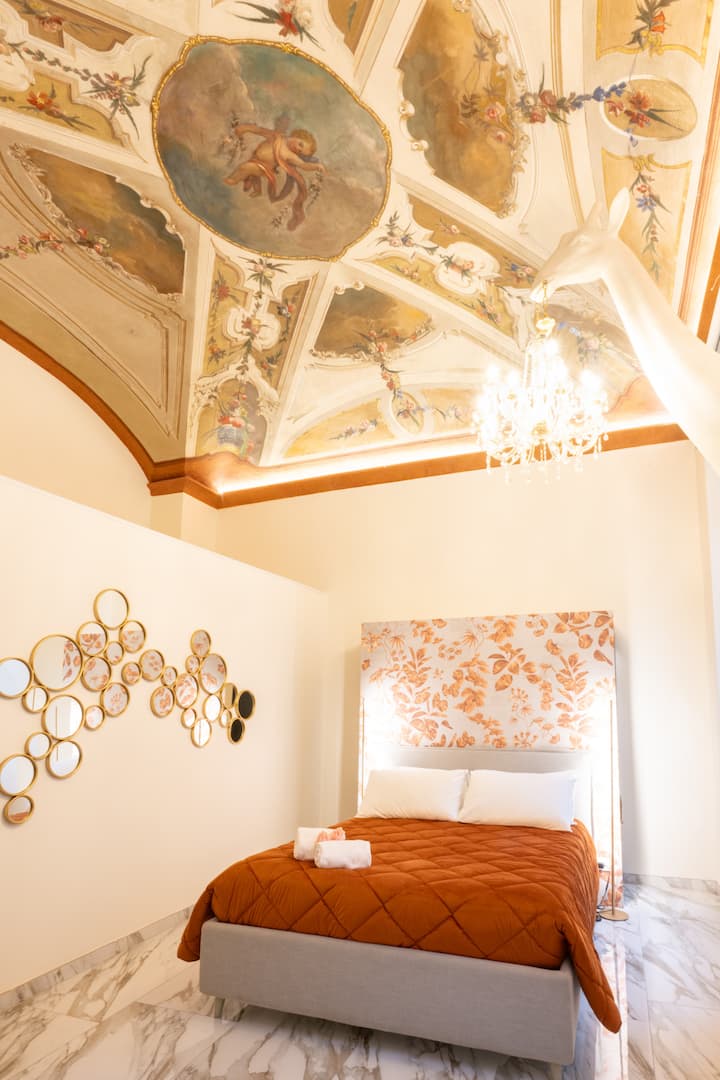 Lagrange Turin Suite 09, Passion Et Fresques Rares - Turin