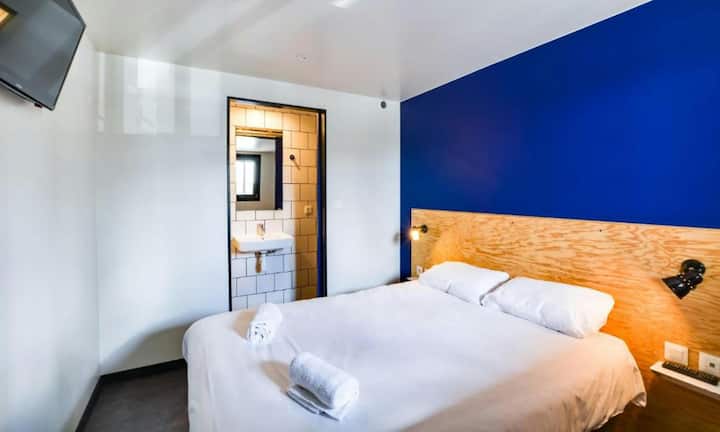 Eklo Hotel Lille - Classic Room - Lila