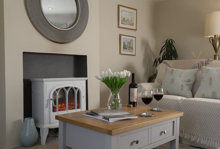 1 Spring Cottage - Painswick