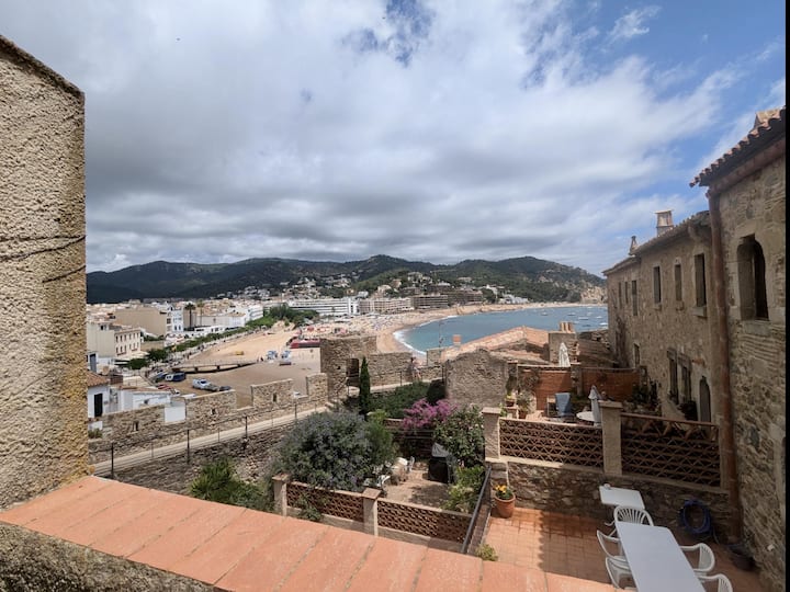 Maison De Pêcheurs à L'intérieur Des Remparts - Tossa de Mar