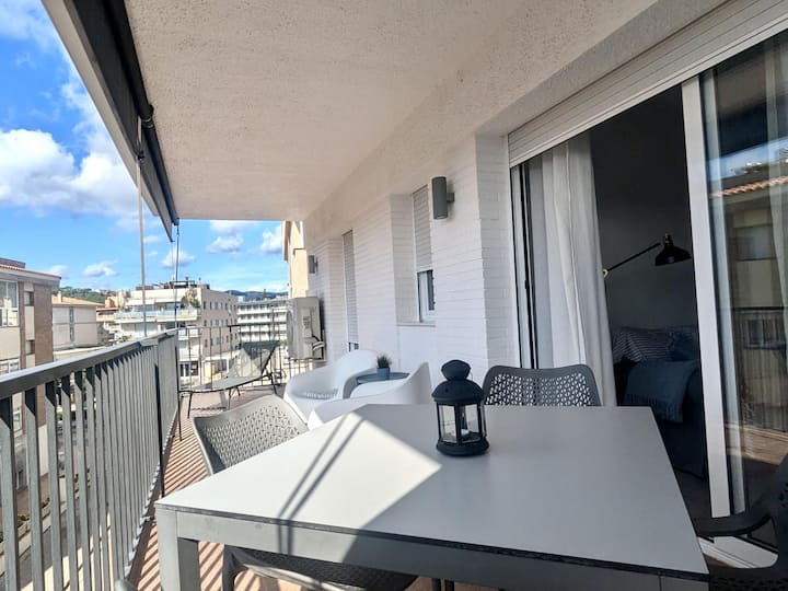 Appartement Complet Avec Terrasse Et Parking - Tosa de Mar